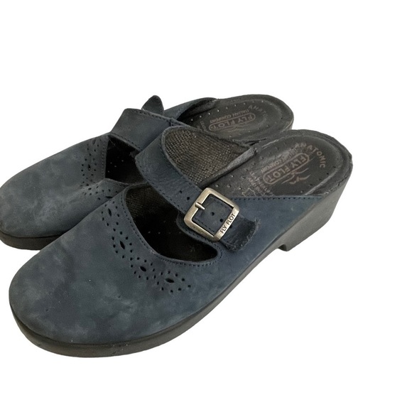 Fly Flot | Shoes | Fly Flot Italian Comfort Shoe Womens 4 Blue Suede ...